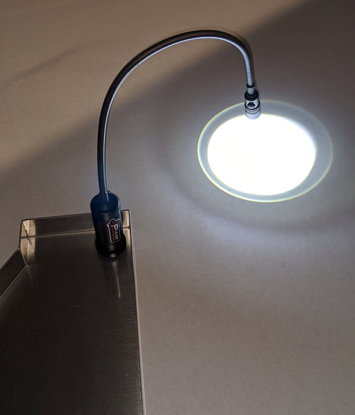 Flexible Flashlight with Magnetic Base Kit – Pulse Racing Innovations